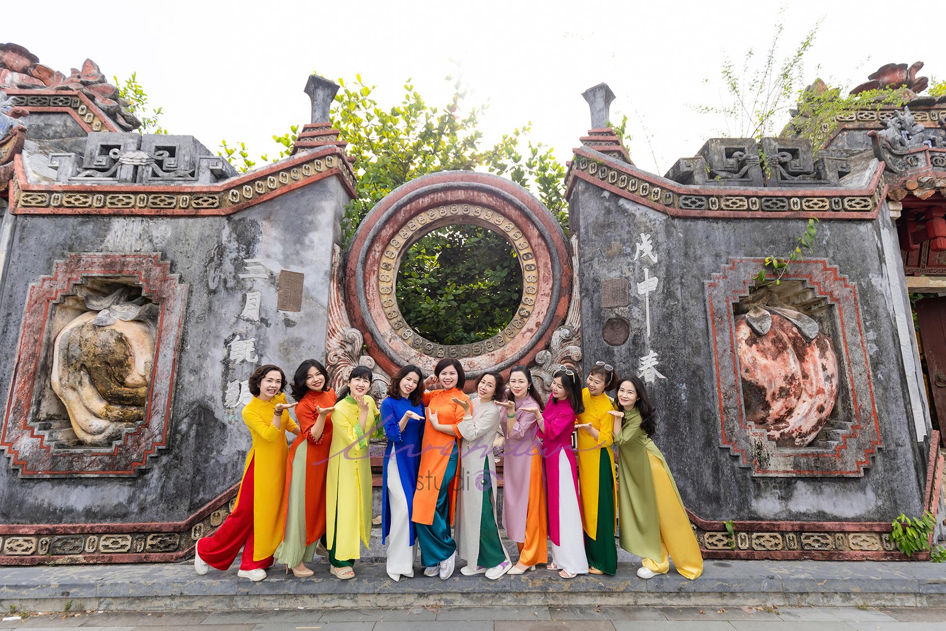 [Tips làm đẹp] Tạo dáng chụp hình áo dài ngoại cảnh làm sao đẹp nhất ...